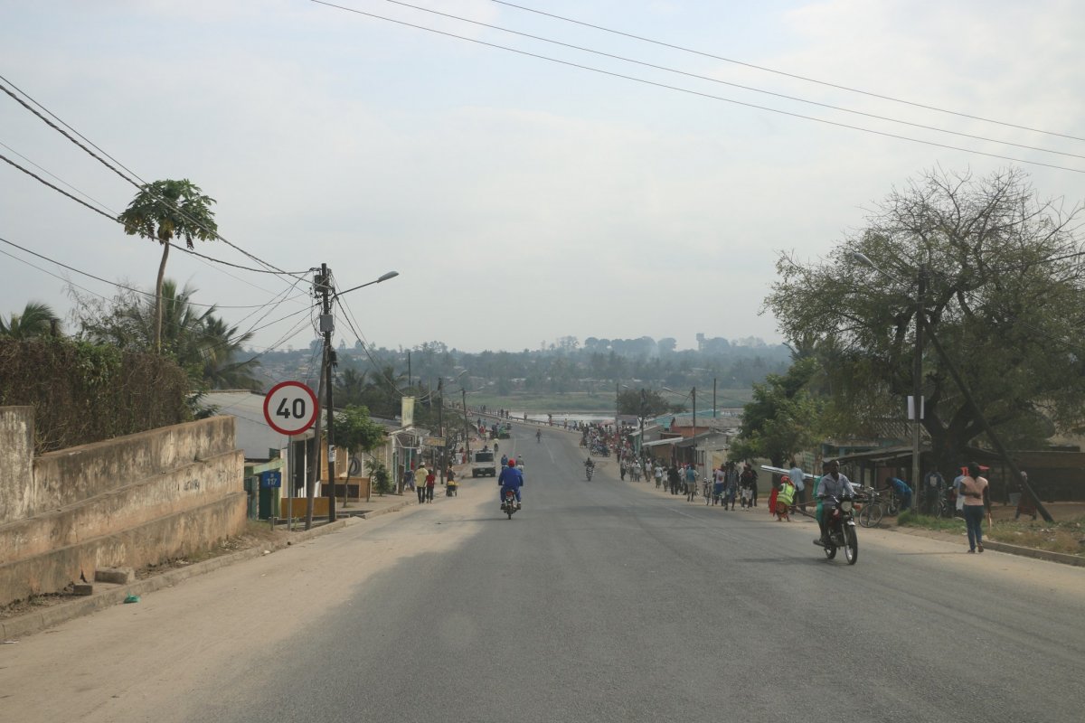 Day 198 - 200: Mocuba to Nacala - Two Monkeys In Mozambique